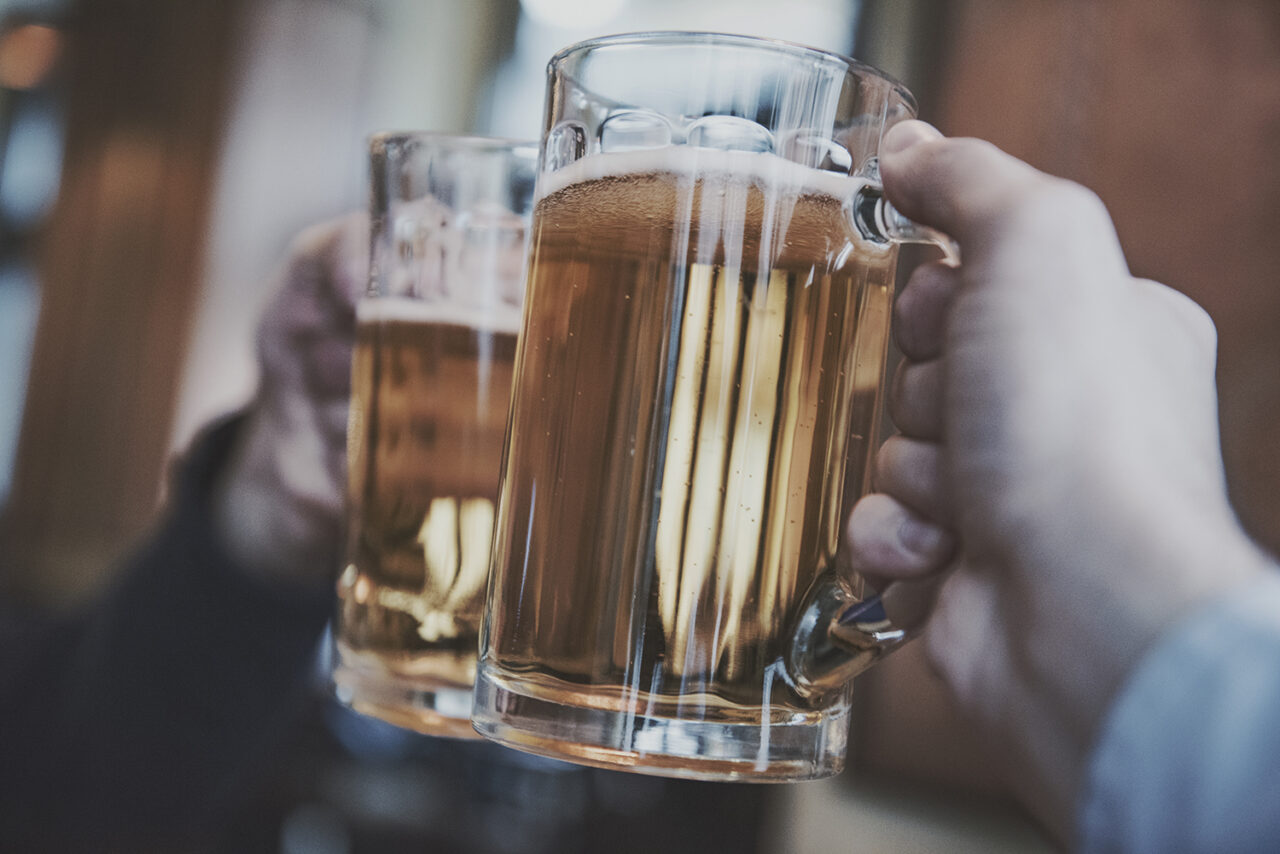 Symptoms of Alcohol Use Disorder | Go Sober